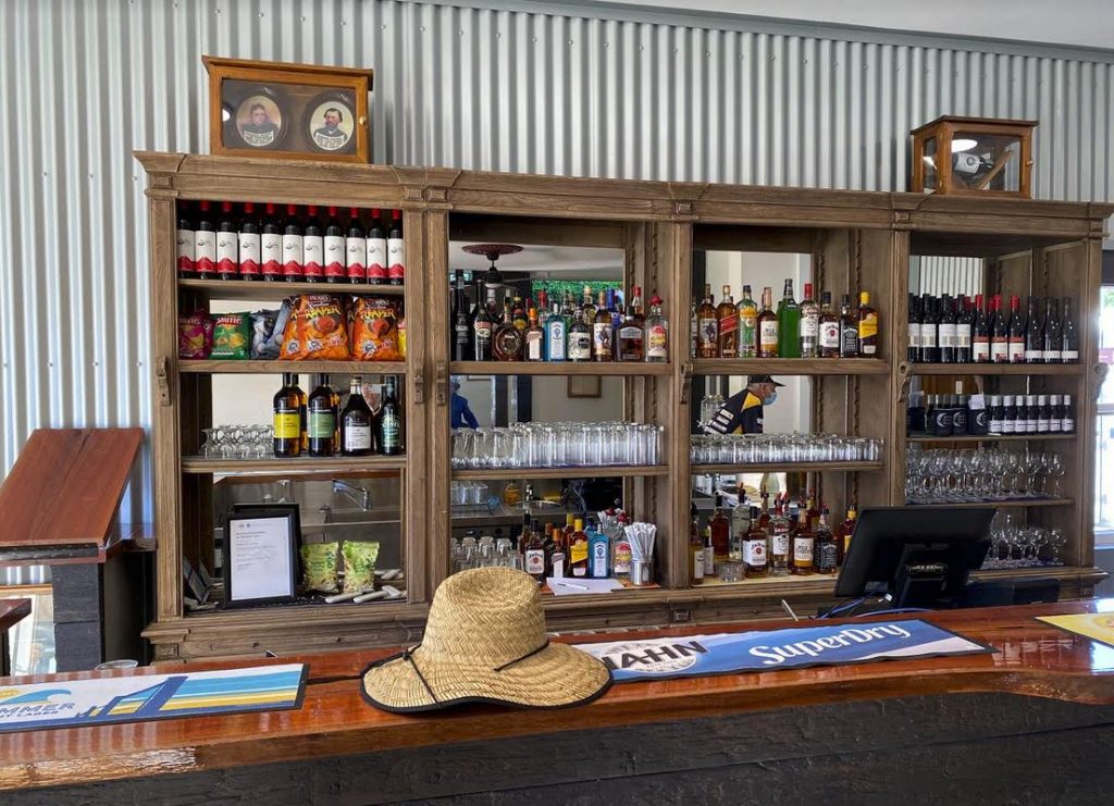 Moonan Pub – Historic Pub at the base of the Barrington Tops Mountains